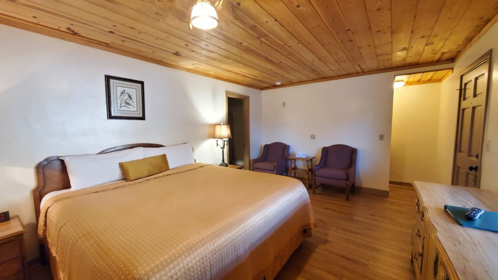 Room No. 172 – KERNVILLE-INN